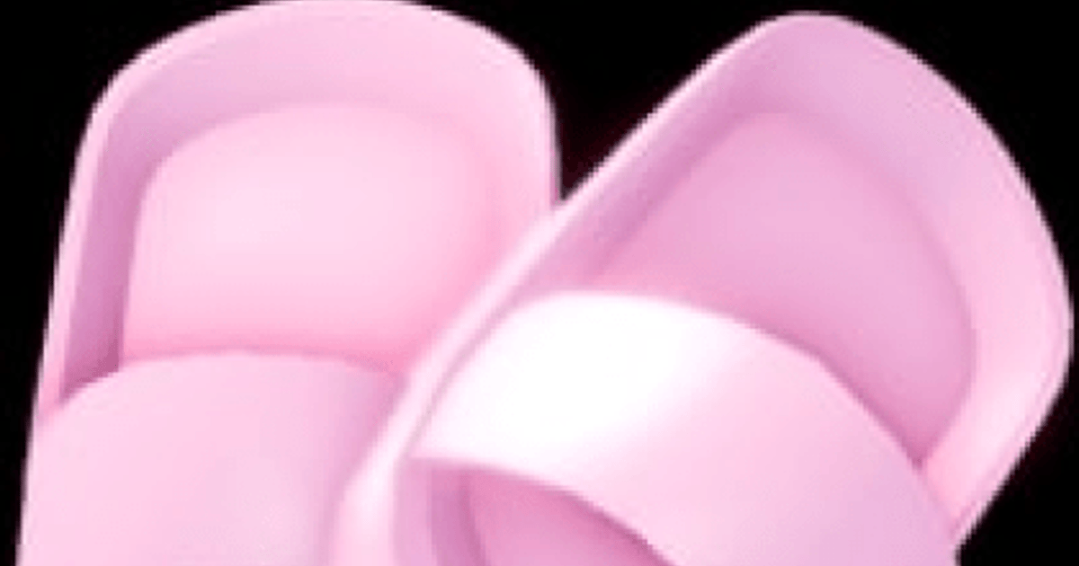 Dorm Slippers | (RH) ALL Royale High Items & Accessories